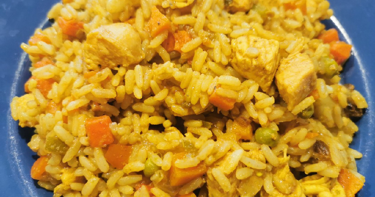 Arroz Con Pollo Revuelto Receta de Lolimar - Cookpad