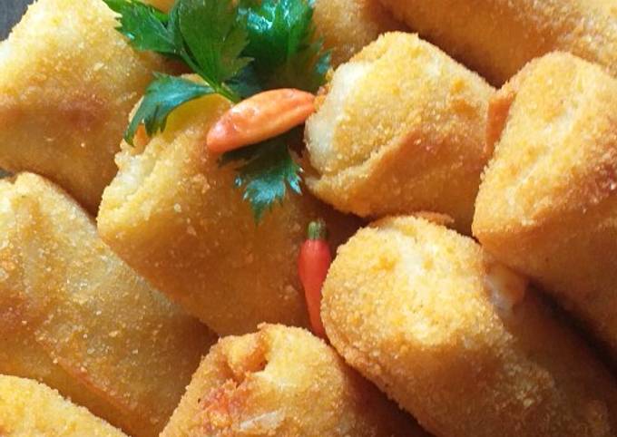 Resep Risol Ekonomis isi Rogut sayur dan ayam oleh Selvi ...