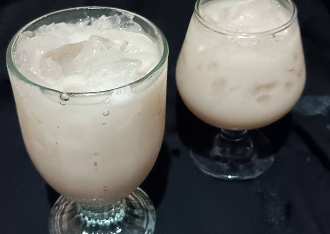 Resep Es Teh Susu oleh @Tri Lestari 75 @Dapoer Keysha 08 - Cookpad