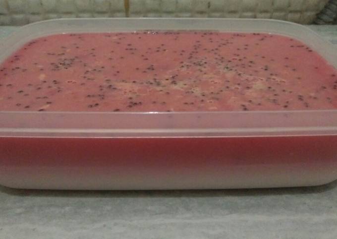 Resep Puding merah putih oleh Rahmania Tulus Bashori - Cookpad