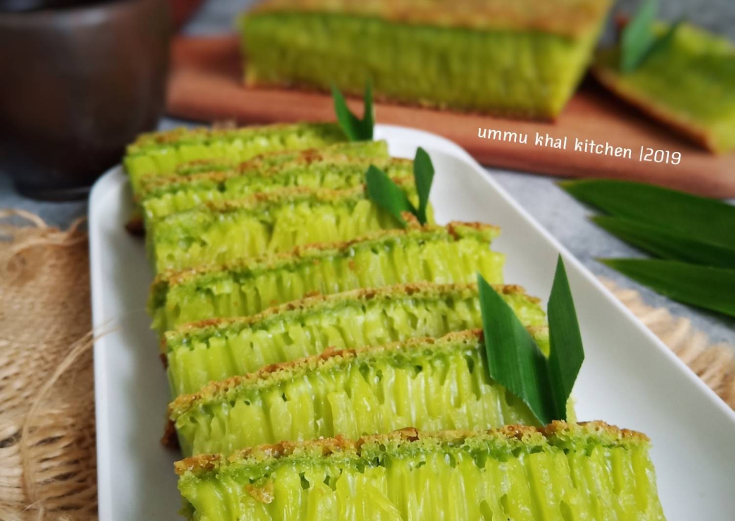 Resep Bika Ambon Pandan oleh Dina "Ummu Khal Kitchen" - Cookpad