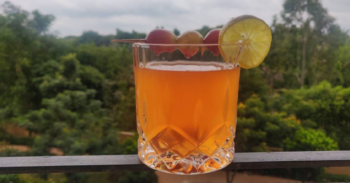 Mixed fruit juice Recipe by Priyanka Varshney (@adivaans_delicacy ...