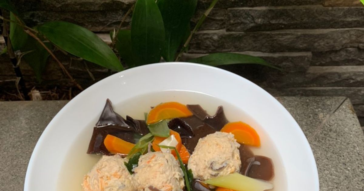 Resep Sop Bakso Rambutan (Bakso Lohoa Ayam) oleh Palestin - Cookpad