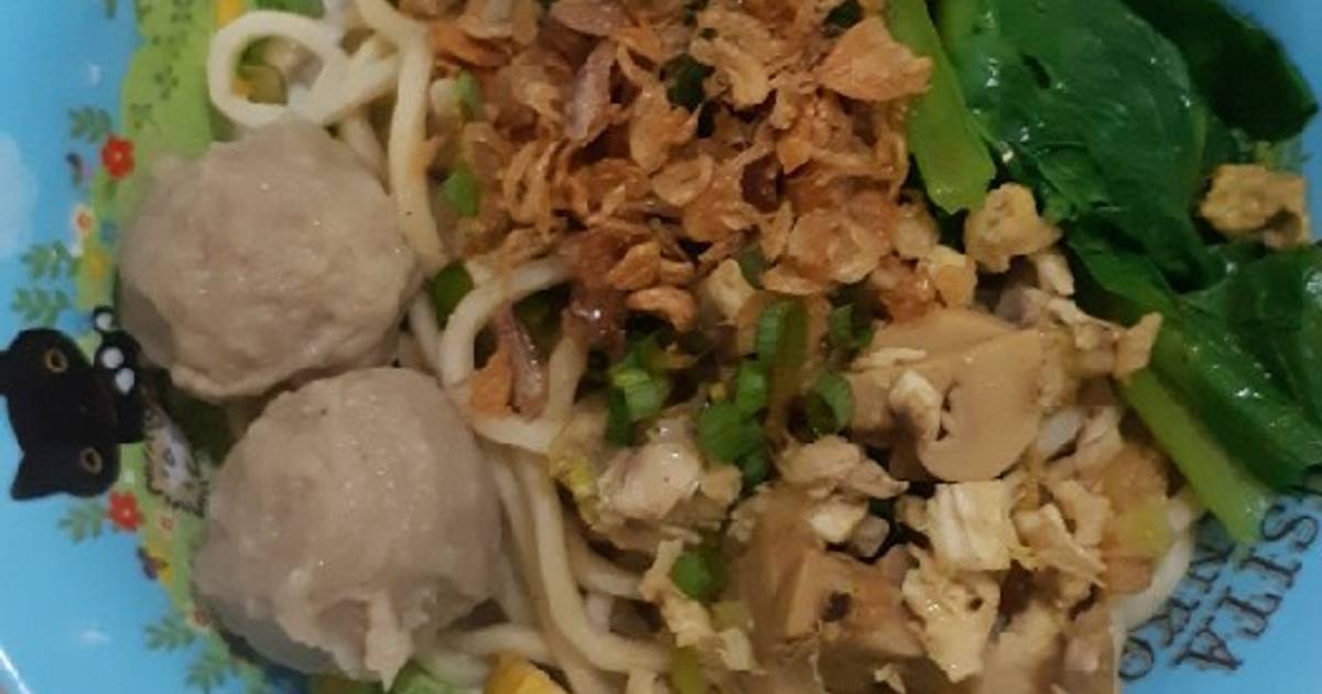 Resep Mie Ayam Jamur oleh Indah Riduwan - Cookpad