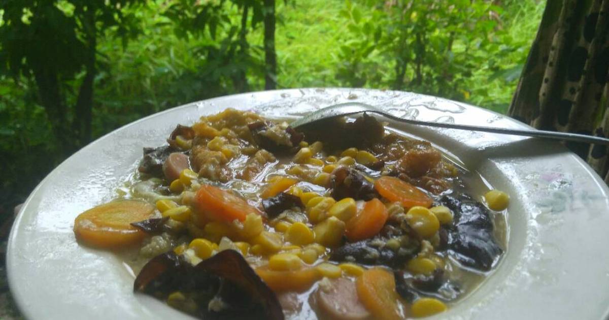 Resep Sup jamur saat hujan oleh De Samudra - Cookpad