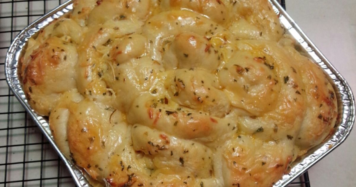 Resep Garlic Cheese Bread Pullapart oleh Rien Kitchen - Cookpad