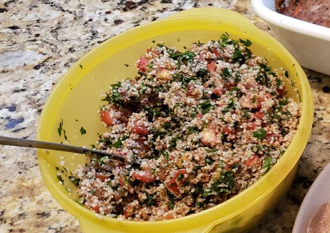 Tabule Receita por Izabel Akemi - Cookpad