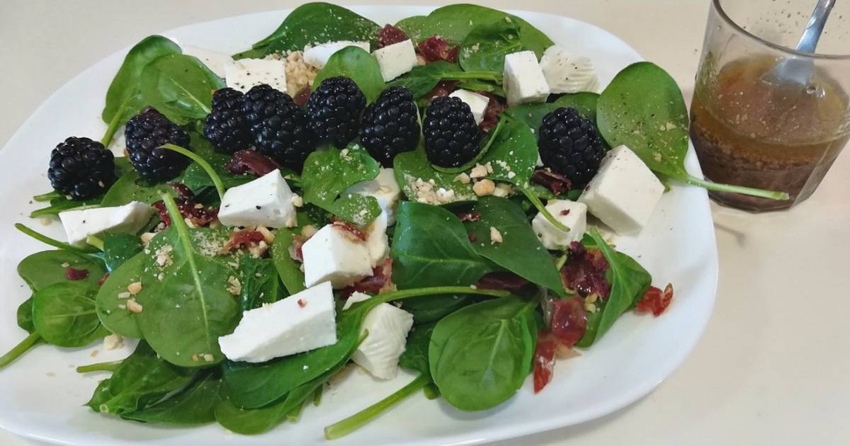 Ensalada de acelgas baby y moras Receta de ni.uman- Cookpad