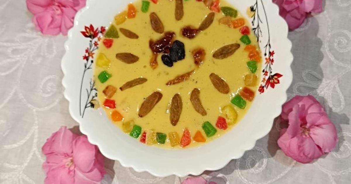 Gulkand Custard Pudding Recipe by Poulome Pandey - Cookpad