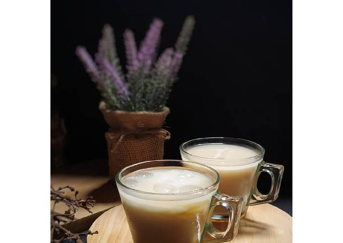 Resep Es Teh Susu oleh IfaRaa - Cookpad