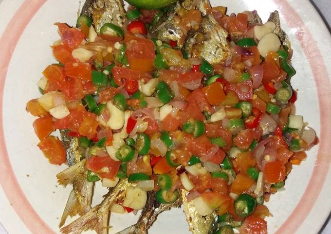 Resep Ikan Kembung Sambal Dabu Oleh Ummu Humairoh Cookpad