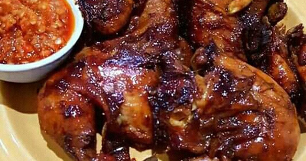 Resep ayam bakar kecap lezat dan meresap, praktis dibuat!