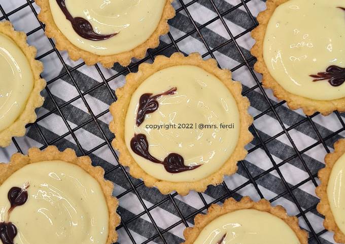Resep Pie Choco Cream No Oven oleh Mrs. Ferdi - Cookpad