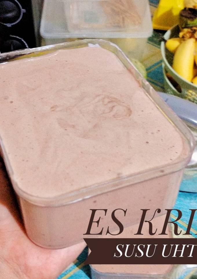 Resep Es Krim Ekonomis Susu UHT oleh Dyah ikmala - Cookpad