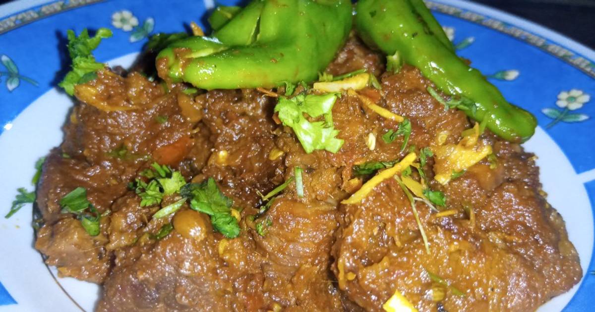 Smoky Beef Karhai Recipe by Mahnoor Malik - Cookpad