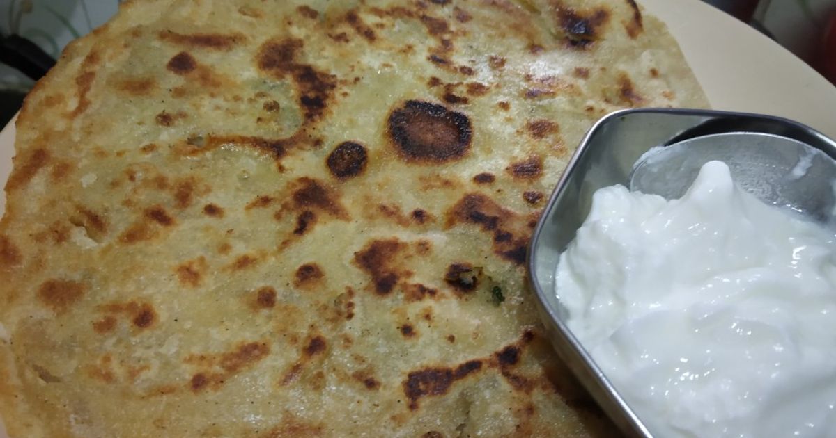 Square Shape Aloo Parantha Recipe by Kuldeep Kaur - Cookpad