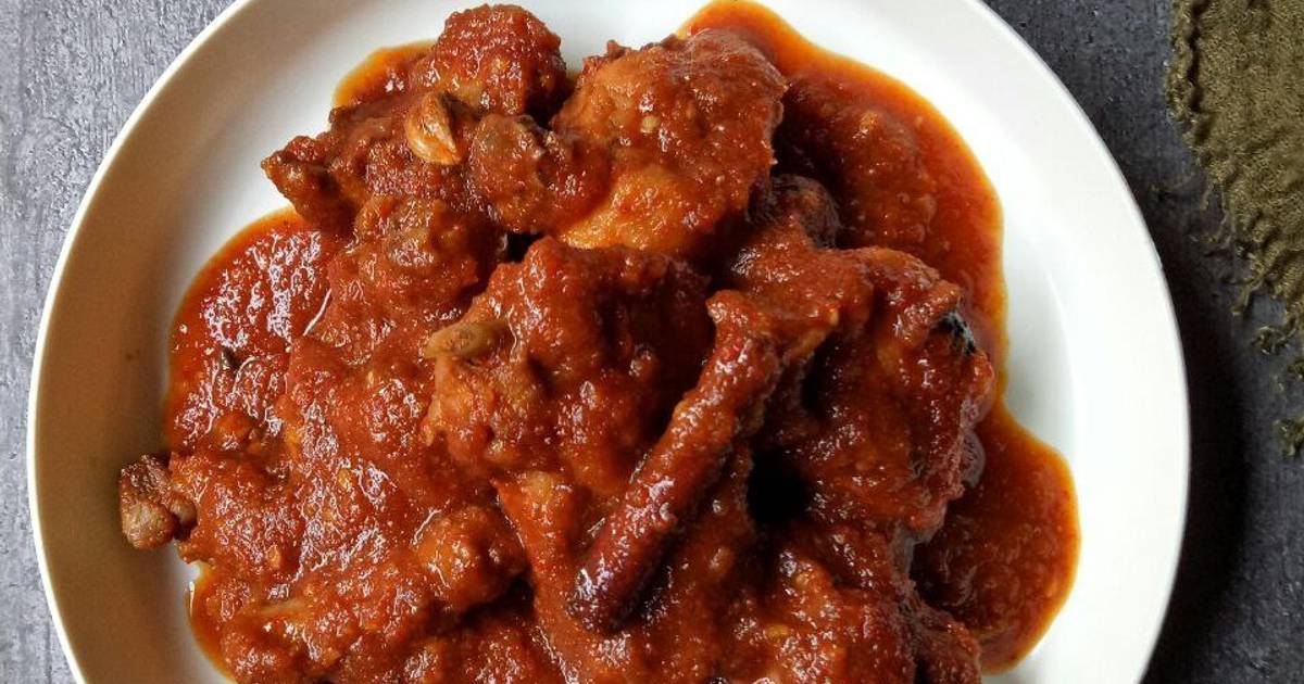 Resep Semur Ayam Kecap Berempah oleh Ayu (Mama Aura) - Cookpad
