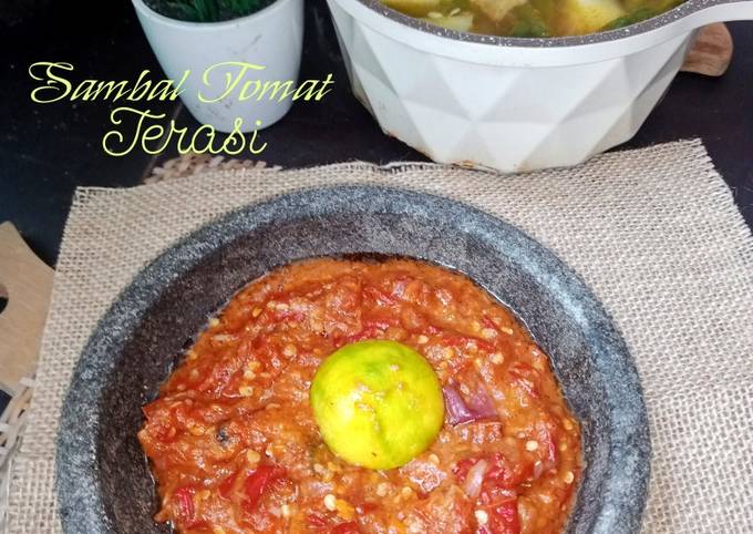 Resep Sambal Tomat Terasi Oleh Dewi Saraswati Cookpad