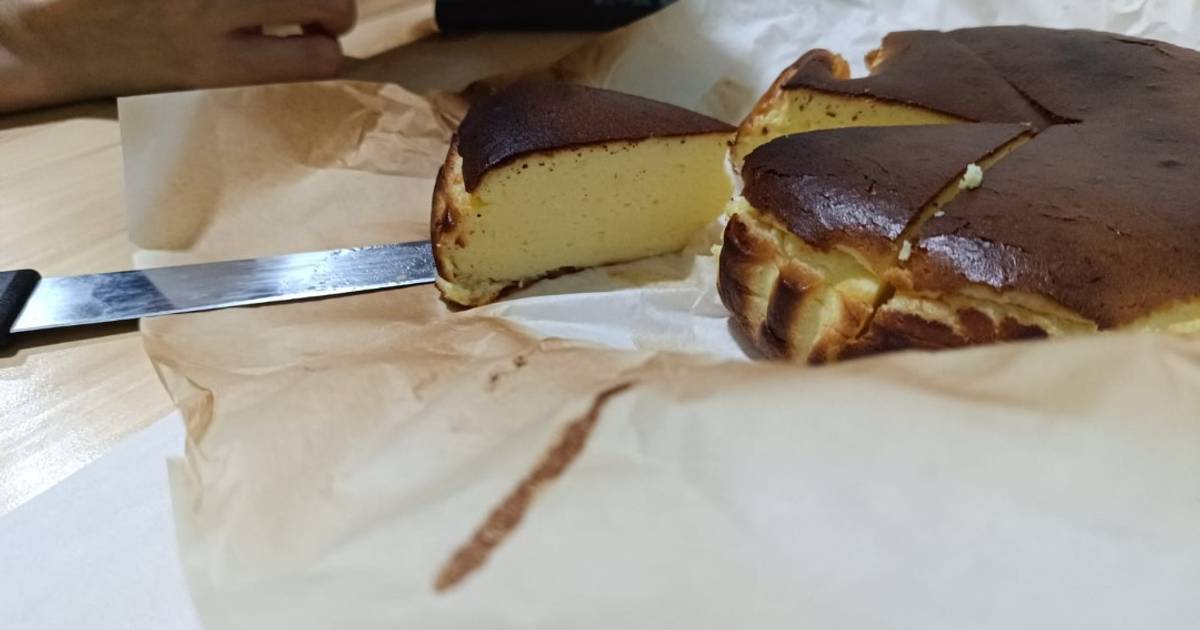 Resep Basque Burn Cheese Cake oleh Sisca Santoso - Cookpad