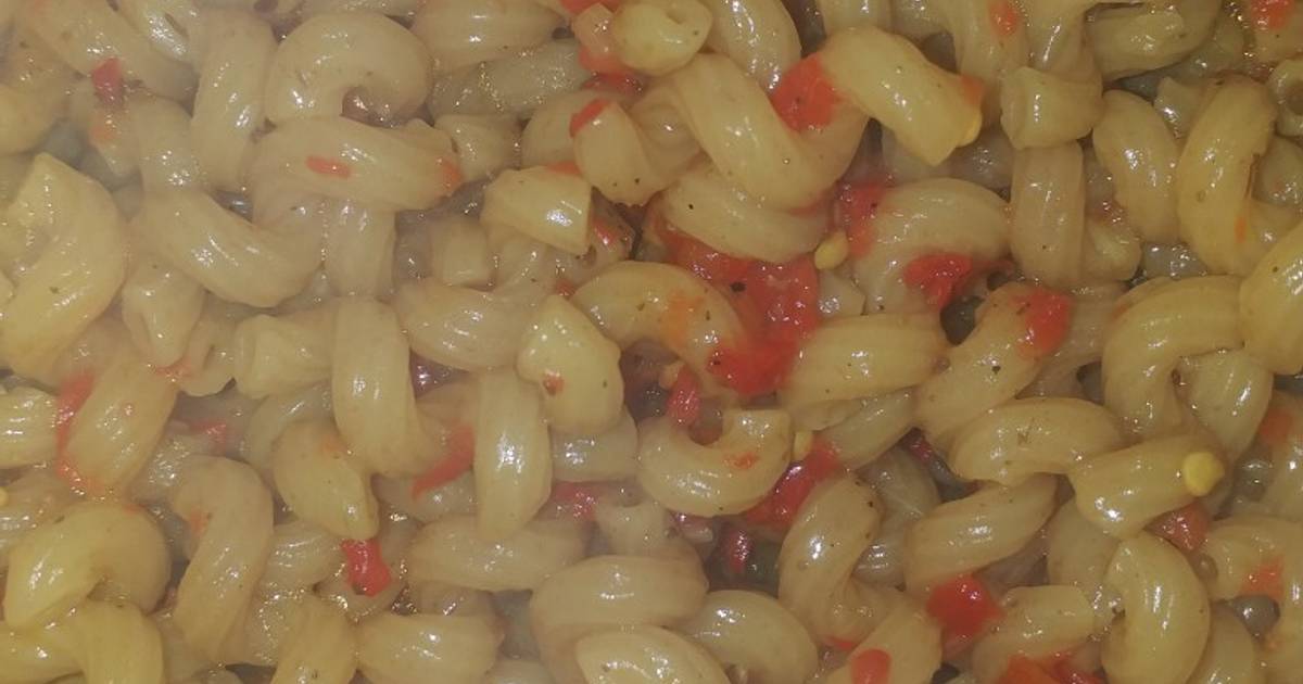 Jallop macaroni girki daga Hauwa isa - Cookpad