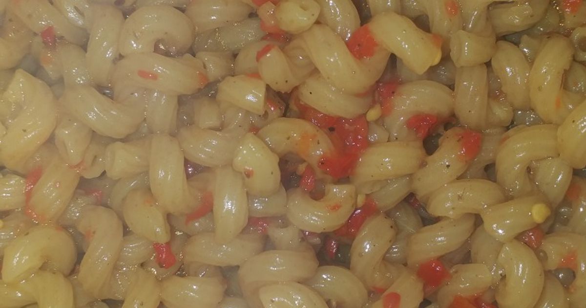 Jallop Macaroni girki daga Hauwa isa - Cookpad