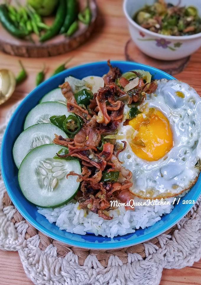 Resep Cumi Asin Sambal Ijo Rice Bowl oleh MomsQueenKitchen - Cookpad