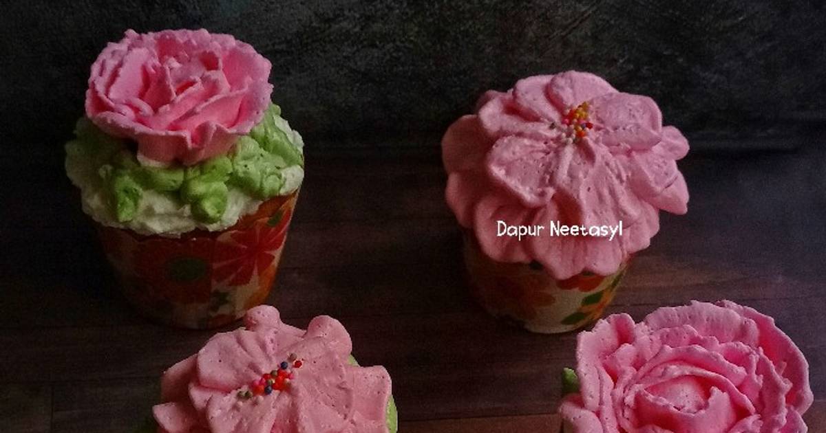 Resep Vanilla Chocochip Cupcake oleh Dapur Neeta - Cookpad