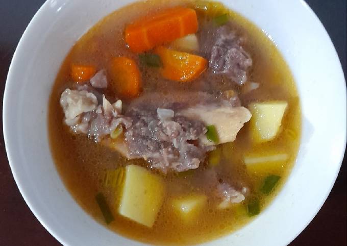 Resep Sop daging sapi oleh Ulfa Annid - Cookpad