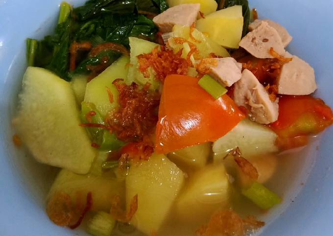 Resep Sayur Sop (Labu Siam + Kentang + Caisim + Bakso) oleh Winda ...