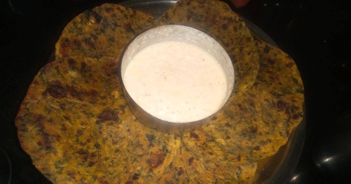 Thepla Recipe by Bhumi Desai - Cookpad