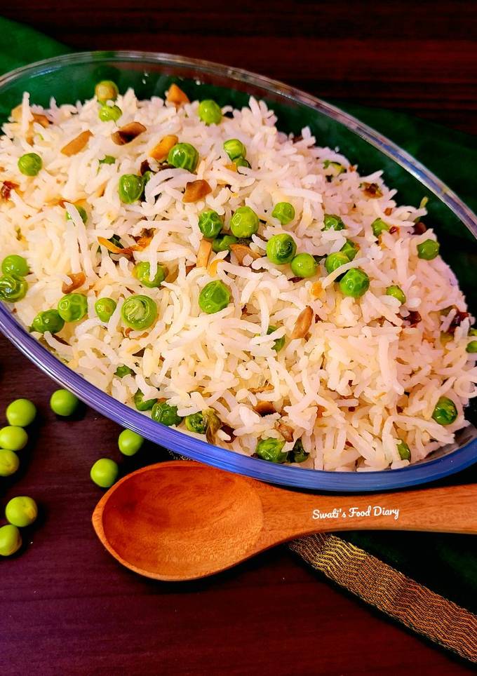 Mushroom Matar Rice Recipe by Swati Keshri 👩‍🍳 - Cookpad