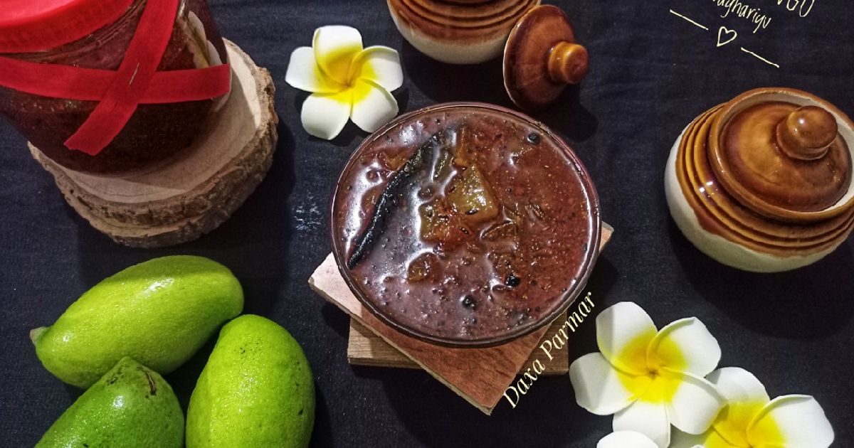 Raw Mango Vaghariyu / Sweet & Sour Mango Pickle Recipe by Daxa Parmar ...