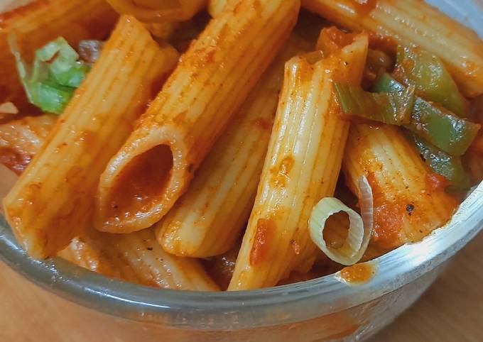Cheesy Penne In Red Sauce Recipe by Naheed Alam - Cookpad