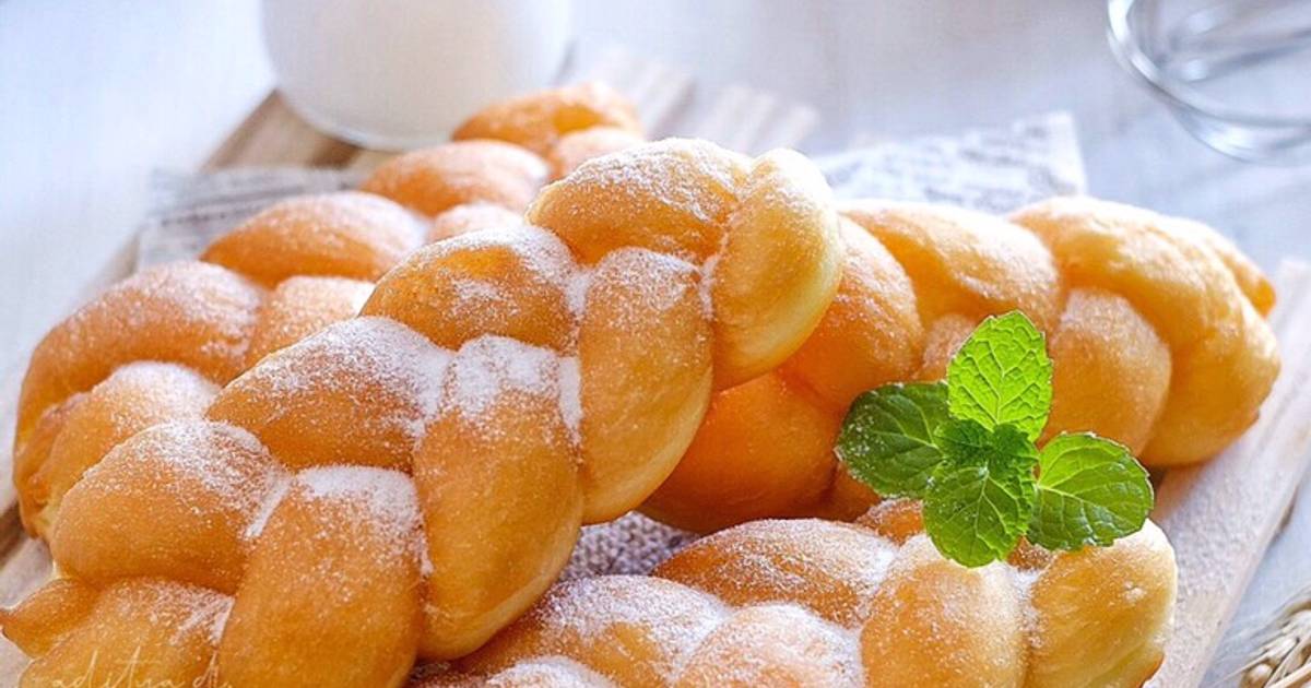 Resep Buttermilk Braided Doughnuts oleh Aditya Damayanti - Cookpad