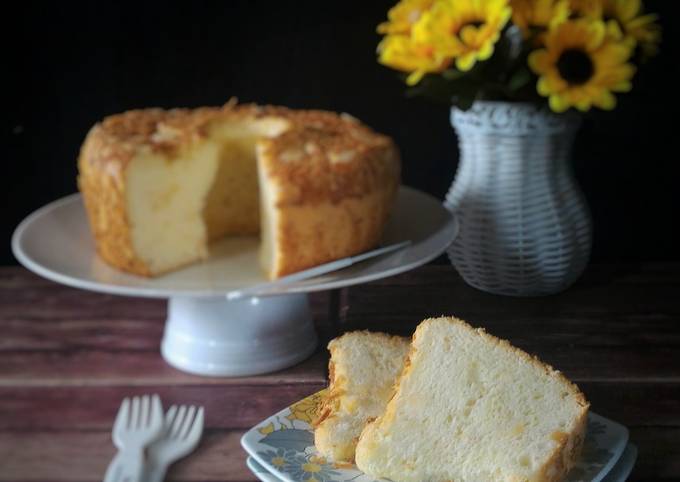 Resep Cheesy Chiffon Cake oleh Ajeng Rani R - Cookpad