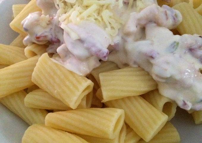 Macarrones Con Salsa Blanca De Pollo Y Bacon Receta De Marieta Cookpad