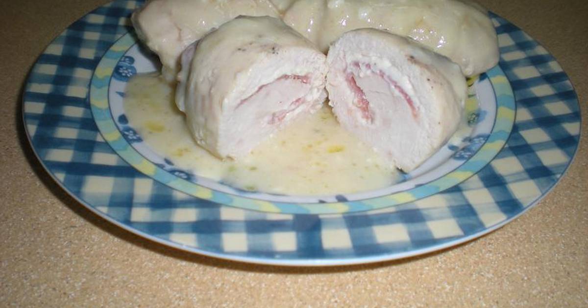 Rollitos de pechuga rellenos de bacón y queso Receta de Ceci_- Cookpad