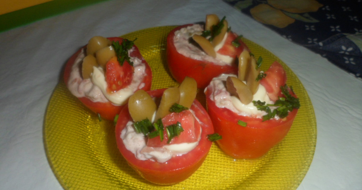Tomates Peritas Rellenos Con Foie Receta de chiaraminutti- Cookpad