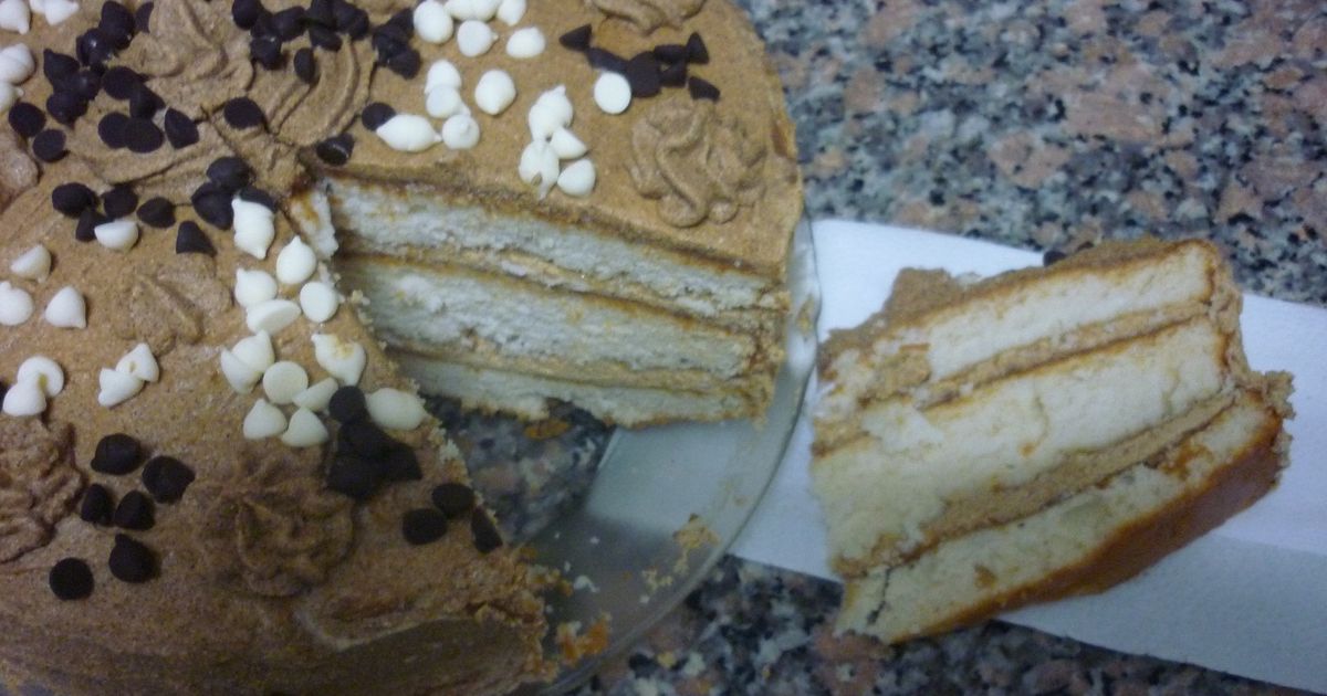 Torta Rellena Y Decorada Con Crema Moka Receta de GRINGA- Cookpad