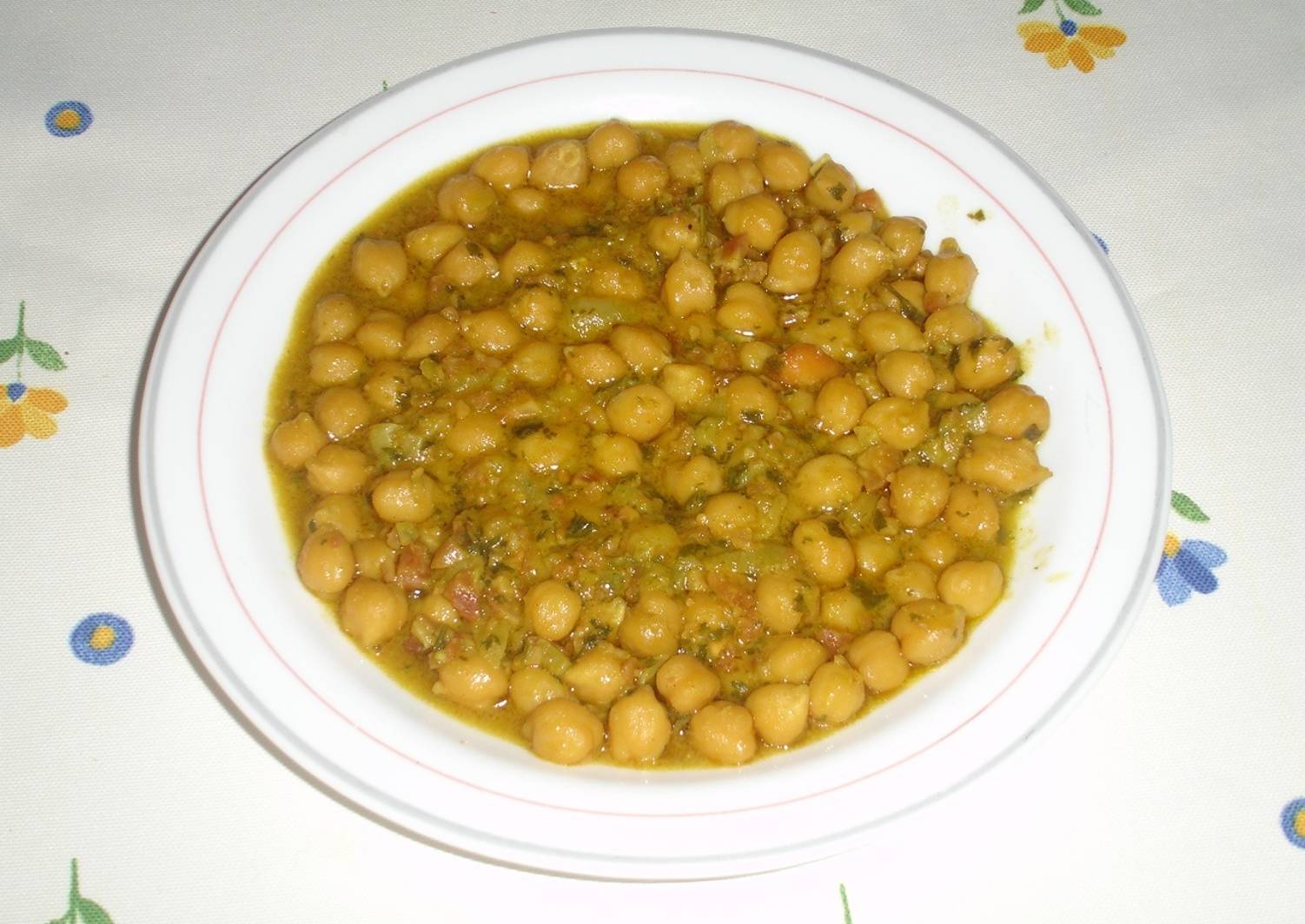 Garbanzos Con Salsa Receta De Kiko Cookpad