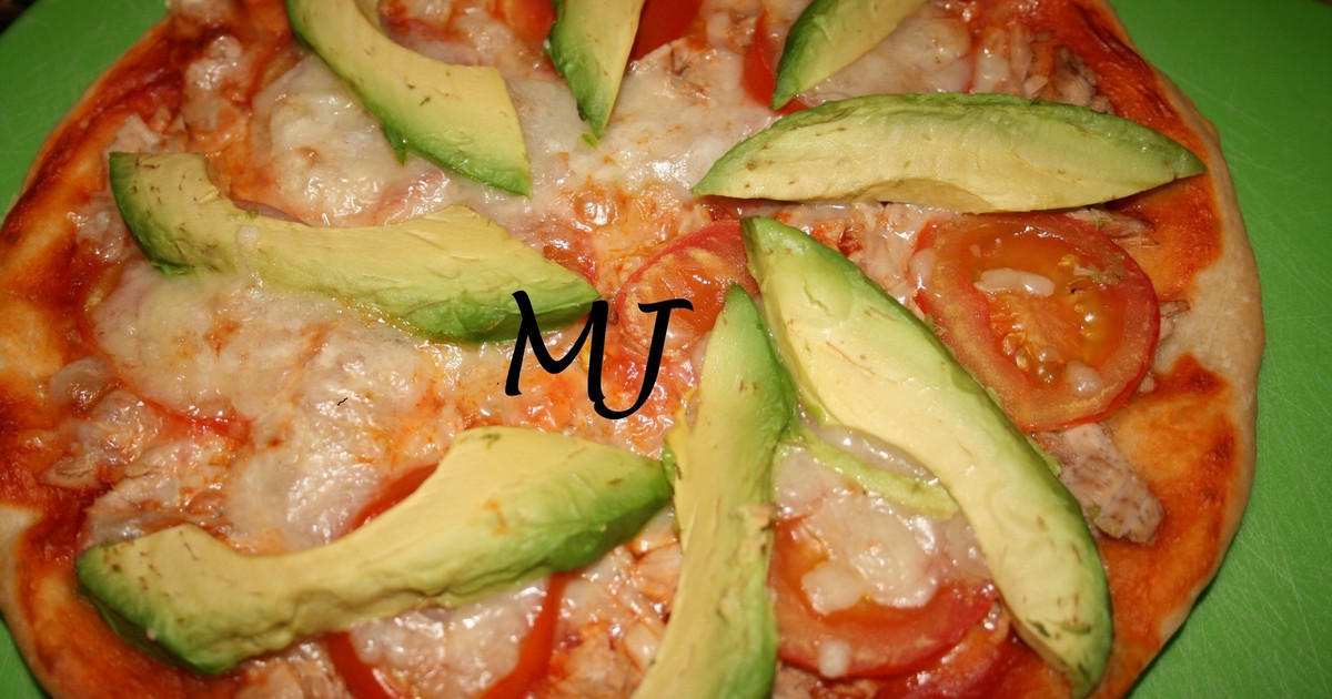 Pizza De Atún Con Aguacate Receta de Maggie- Cookpad
