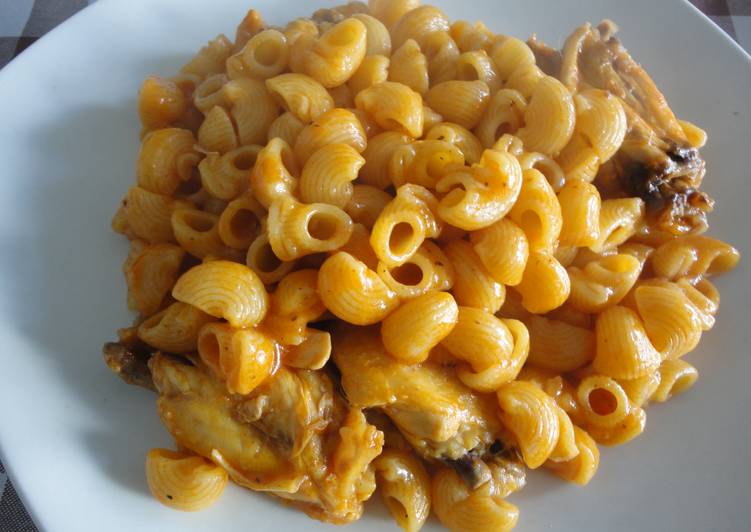 macarrones con pollo y tomate. Receta de Carmem- Cookpad