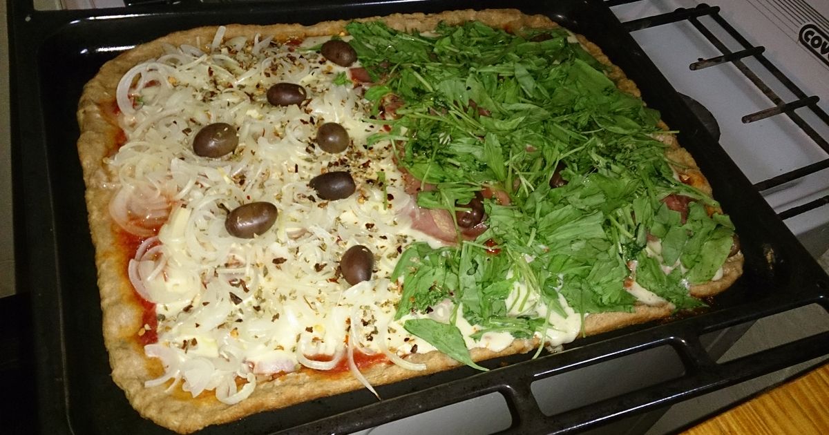 Pizza Integral De Cebolla, Rúcula Y Jamón Crudo Receta de Sol- Cookpad