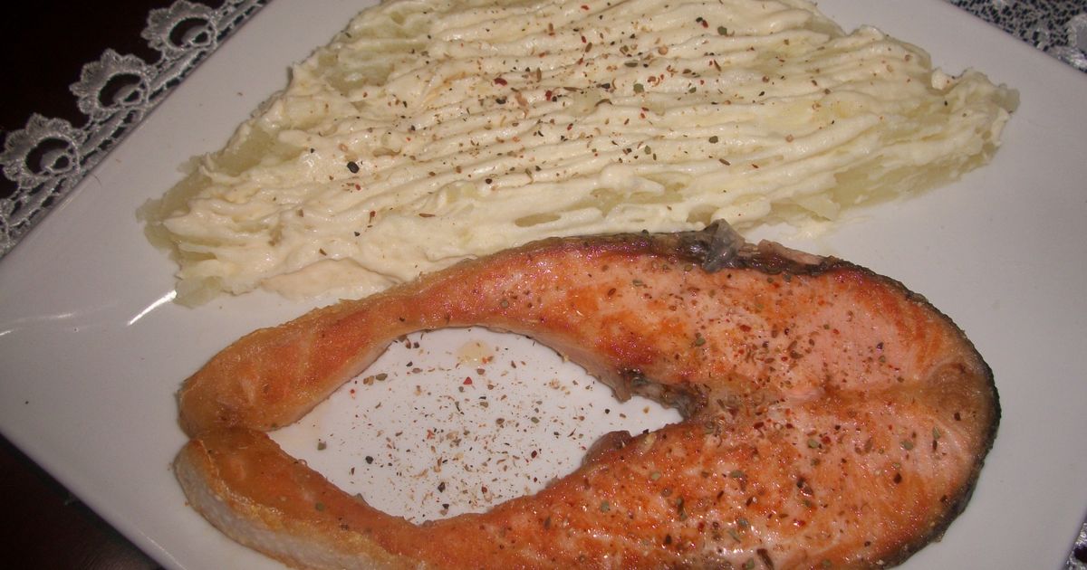 Salmón Con Puré De Patatas Al Garam Masala Receta de penchi briones ...