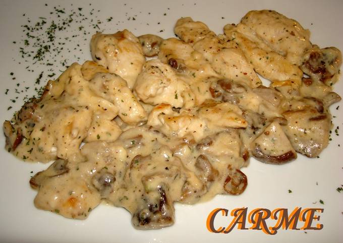Pollo con setas en salsa bechamel Receta de carme castillo- Cookpad