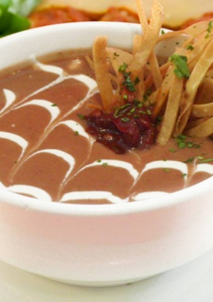 Sopa de frijol Receta de Jessi Jane- Cookpad