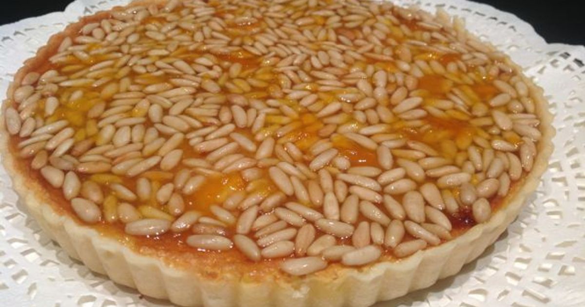Tarta De Piñones Receta de elfornerdealella- Cookpad