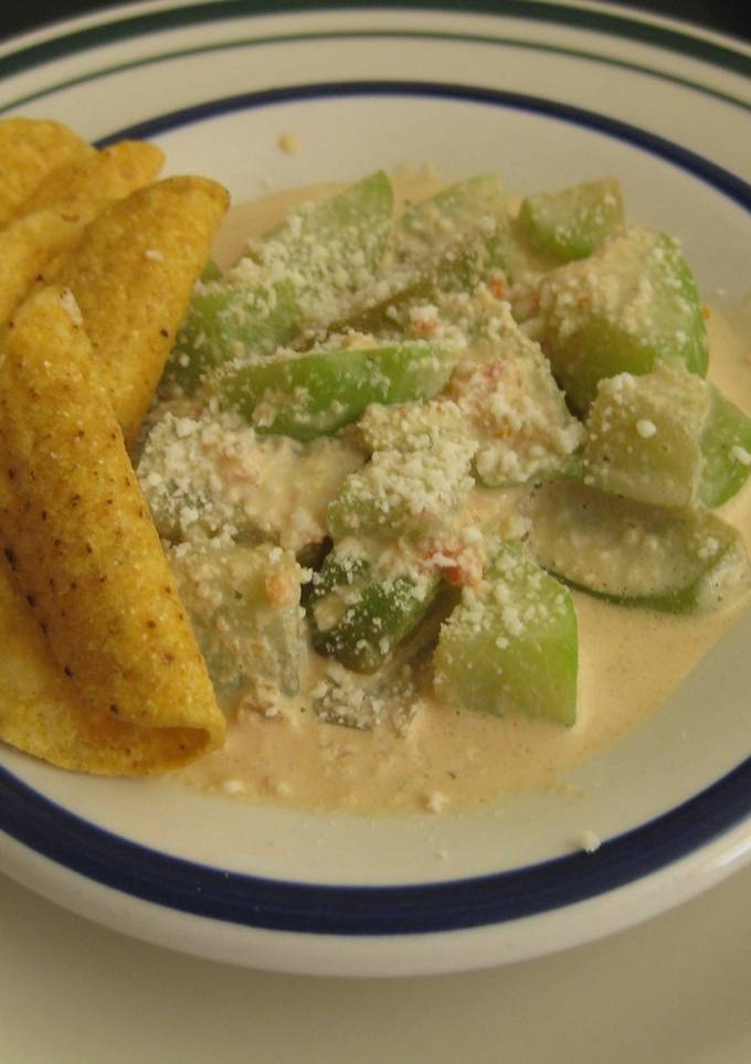 Chayotes en crema Receta de Maggie- Cookpad