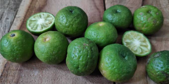 5 cara untuk mengolah Jeruk Limau - Cookpad