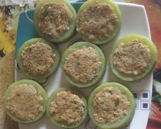 Bottle Gourd (Lauki) stuffed with chicken Recipe by Caroline's Kitchen ...